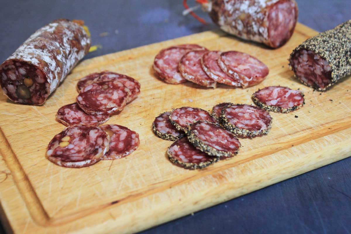 Bluto | Saucisson hazelnut